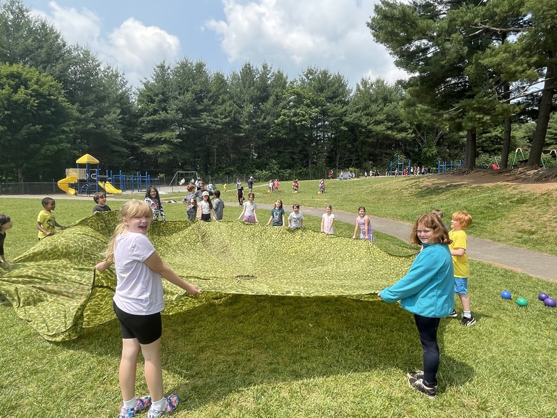 Fun in the Sun on Field Day! | Sand Hill-Venable Elementary